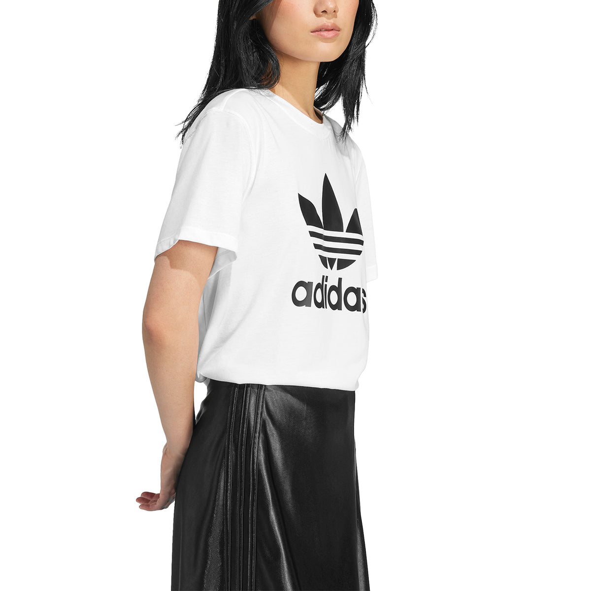 Playera Adidas Adicolor Trifolio Boxy Mujer IN8441 Blanco